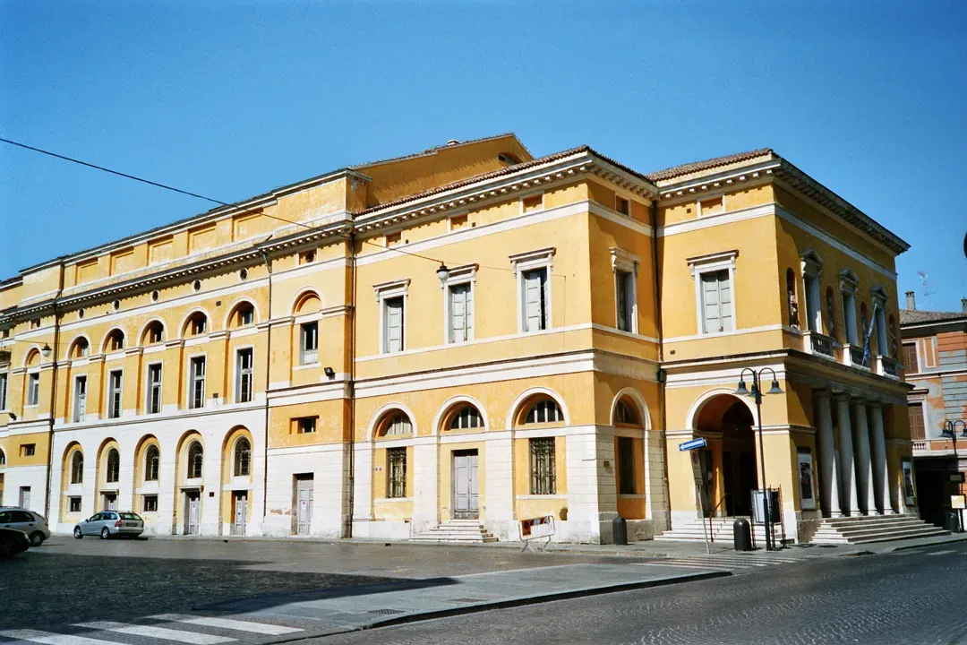 Teatro Comunale Dante Alighieri攻略及週邊必遊景點推薦｜雄獅旅遊