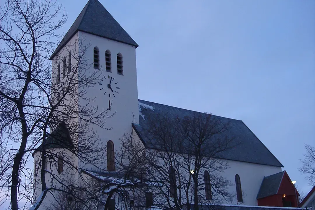 Svolvær Church攻略及週邊必遊景點推薦｜雄獅旅遊