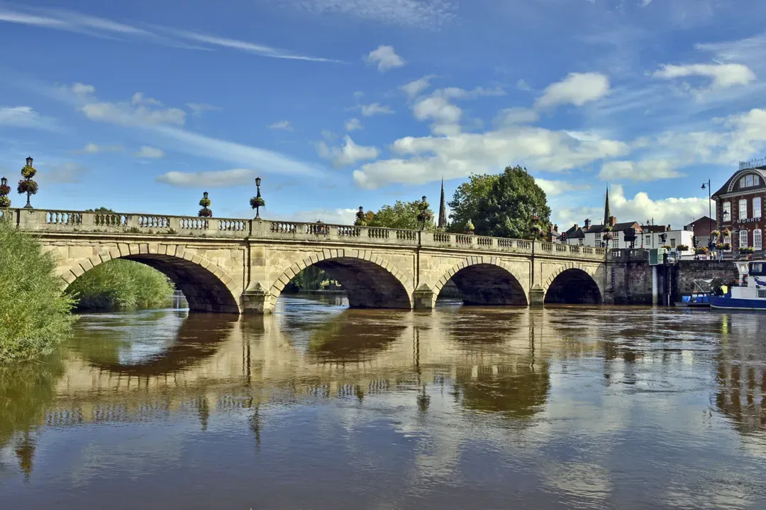 Welsh Bridge攻略及週邊必遊景點推薦｜雄獅旅遊
