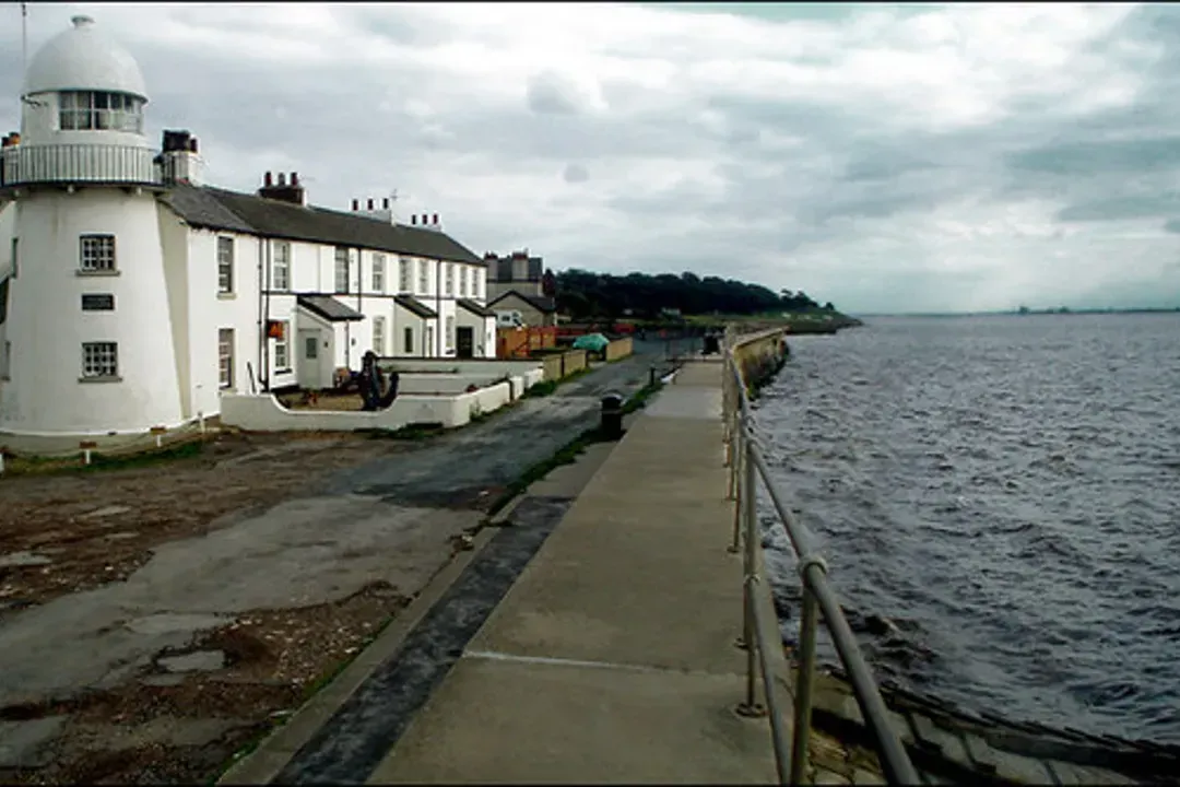 Thorngumbald Clough High Lighthouse攻略及週邊必遊景點推薦｜雄獅旅遊