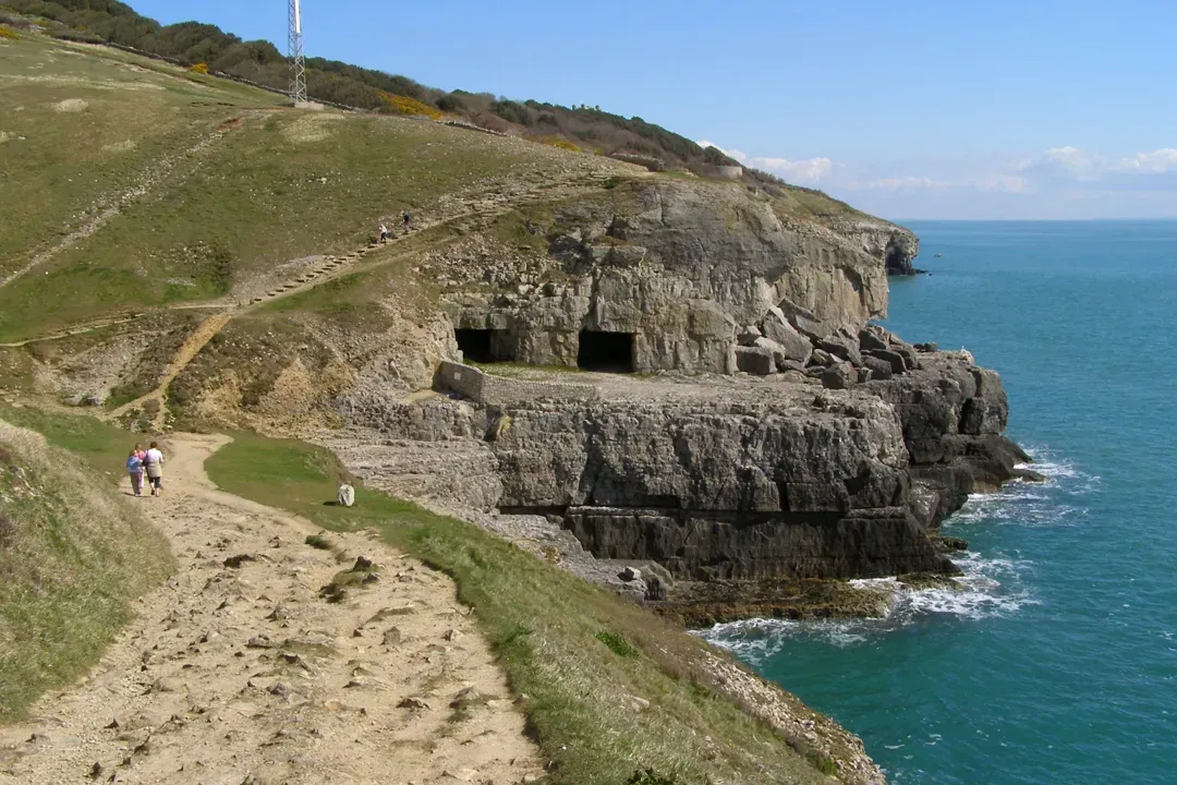 Tilly Whim Caves攻略及週邊必遊景點推薦｜雄獅旅遊