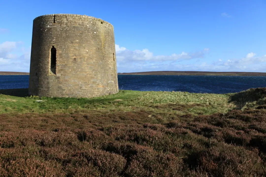 Crockness Martello tower攻略及週邊必遊景點推薦｜雄獅旅遊